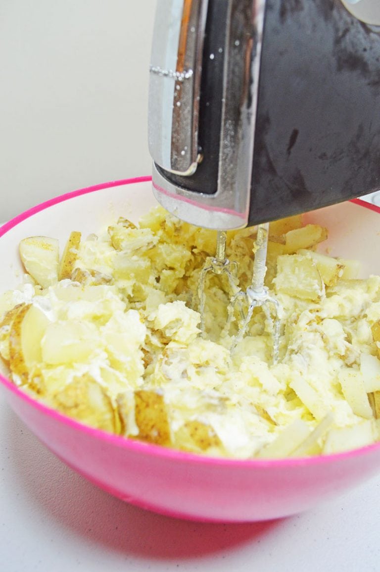 Easy Loaded Mashed Potatoes Recipe - Recipes Simple