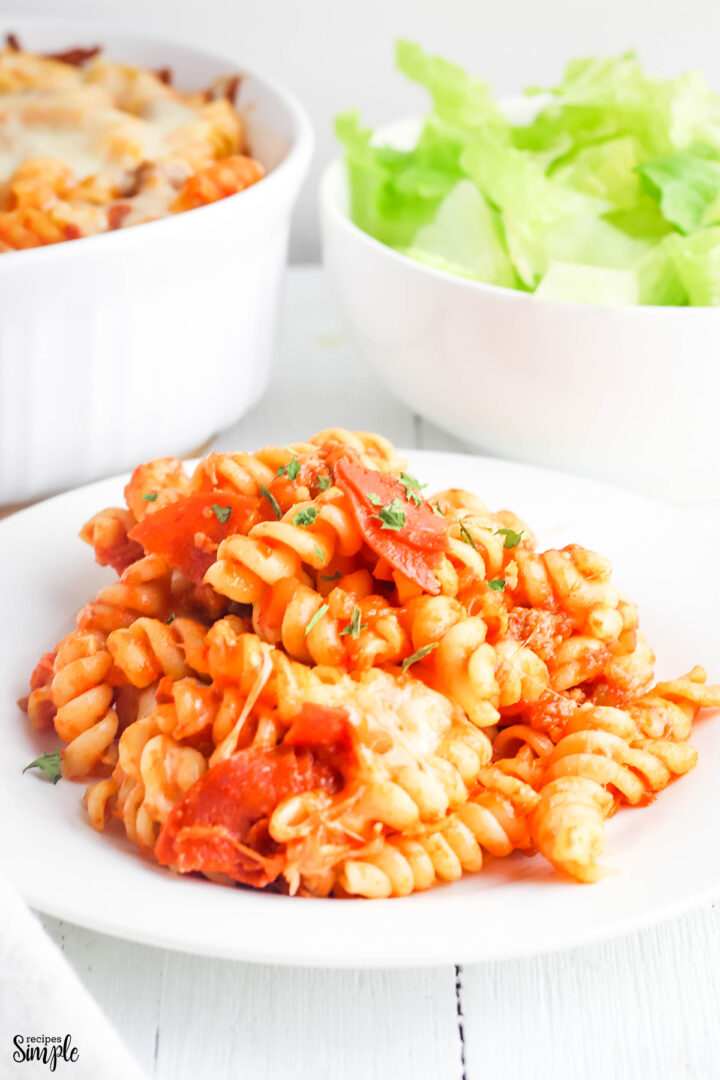 Pizza Pasta Bake With Pepperoni And Sausage - Recipes Simple