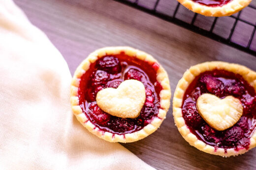 Mini Raspberry Tarts Recipe - Recipes Simple