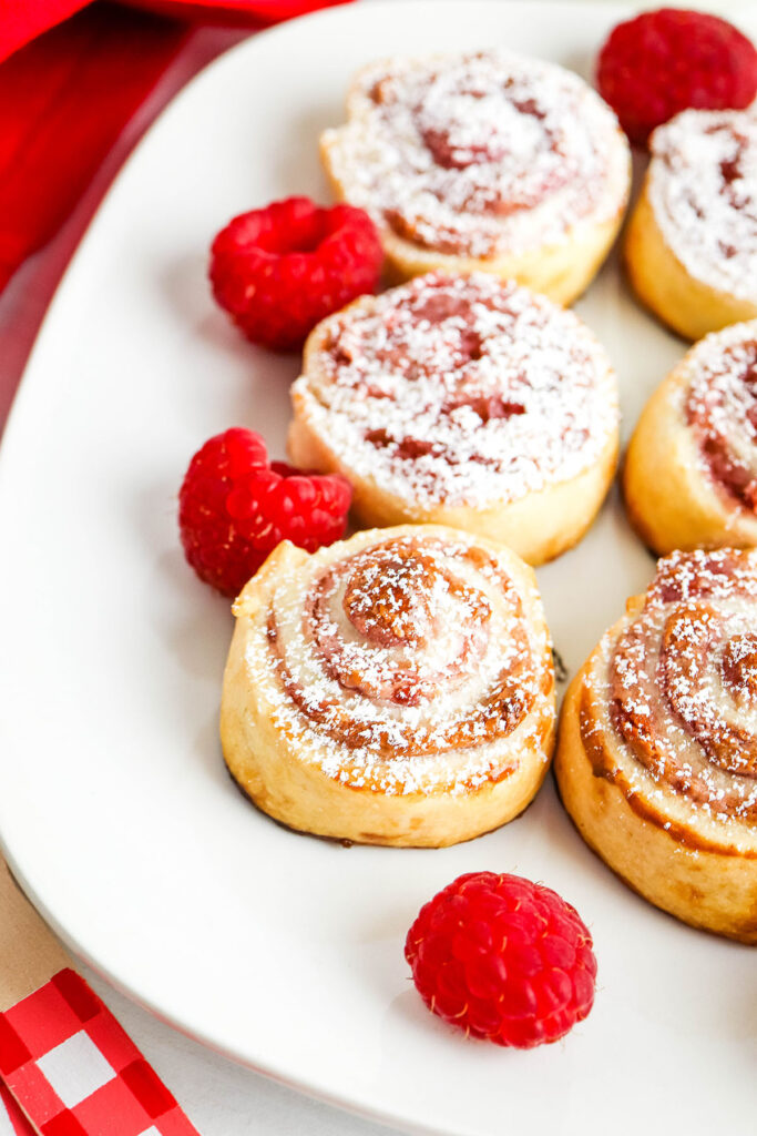Raspberry Pinwheels - Recipes Simple