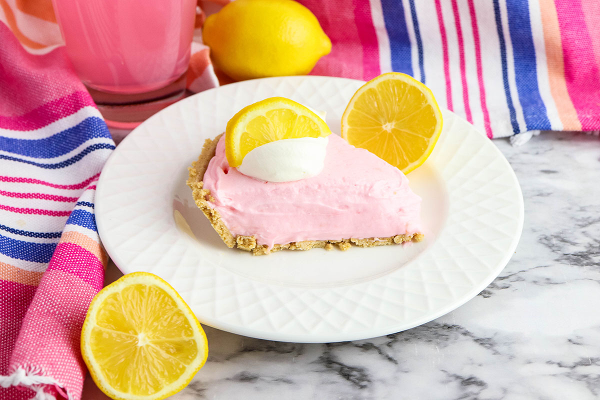 No Bake Pink Lemonade Pie - Recipes Simple