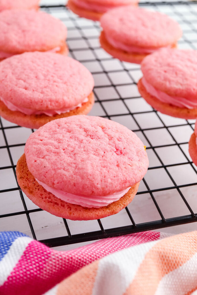 Pink Lemonade Cookies (With Buttercream Filling) - Recipes Simple