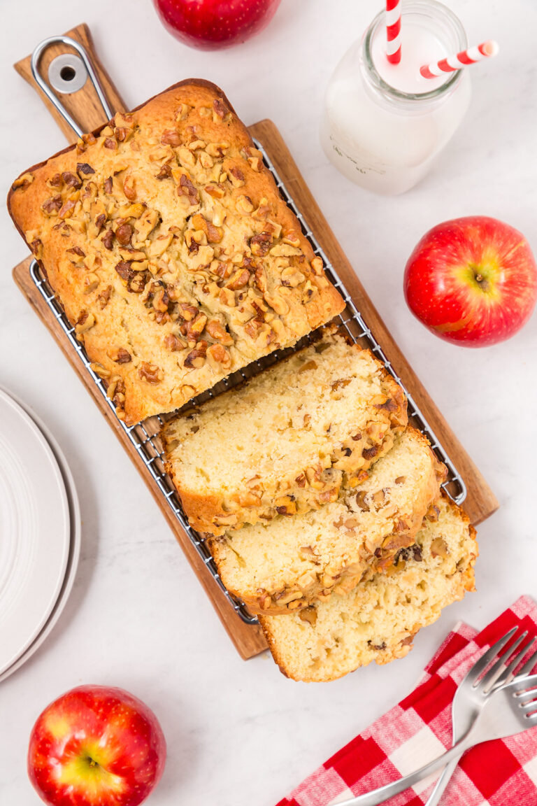 Apple Walnut Bread - Recipes Simple