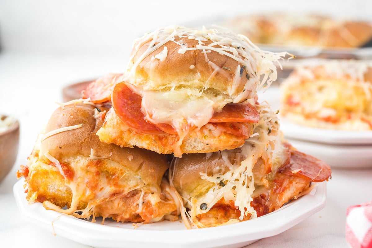 26 Easy Slider Recipes For Any Occasion - Simply Happenings