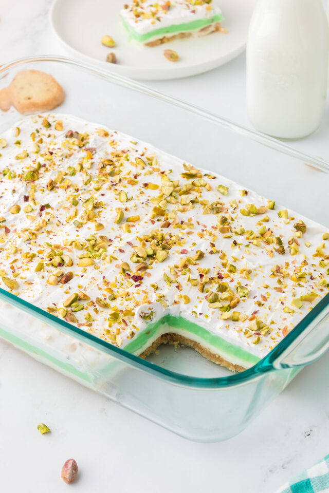 Pistachio Layered Dessert - Recipes Simple