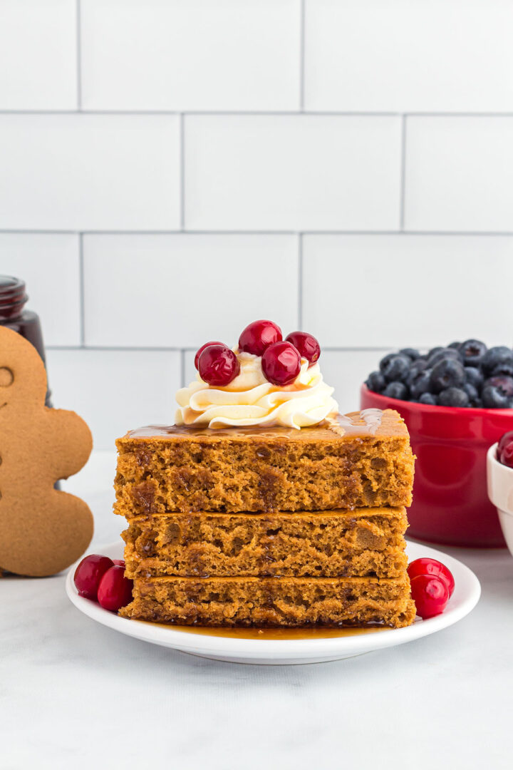 Gingerbread Sheet Pan Pancakes - Recipes Simple