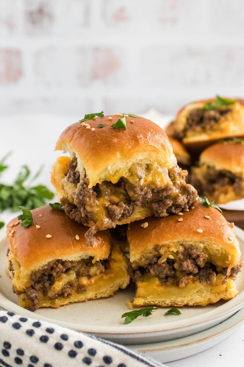 Cheeseburger Sliders - Recipes Simple