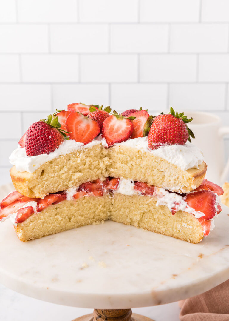 Strawberry Shortcake Layer Cake - Recipes Simple