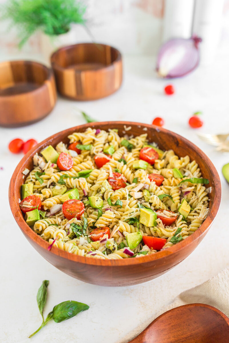 Avocado Chicken Pasta Salad - Recipes Simple