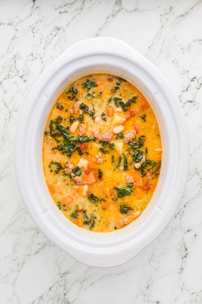 Slow Cooker Sausage and Kale Soup - Recipes Simple